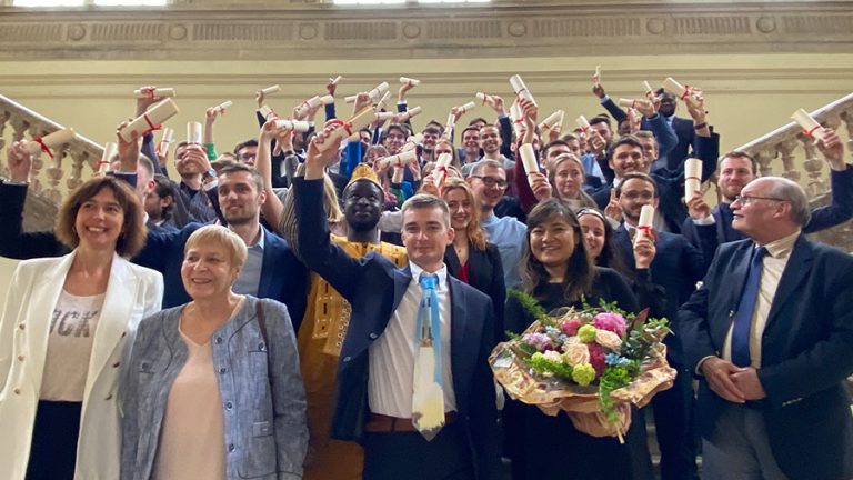 Félicitations aux nouveaux diplômés d'ELISA Aerospace !! | Elisa Aerospace